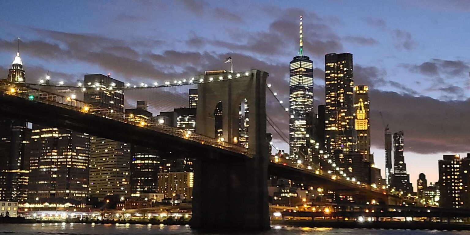 "The Schvitz" Bathhouse In Detroit, For Decades A Mobster Hangout ...